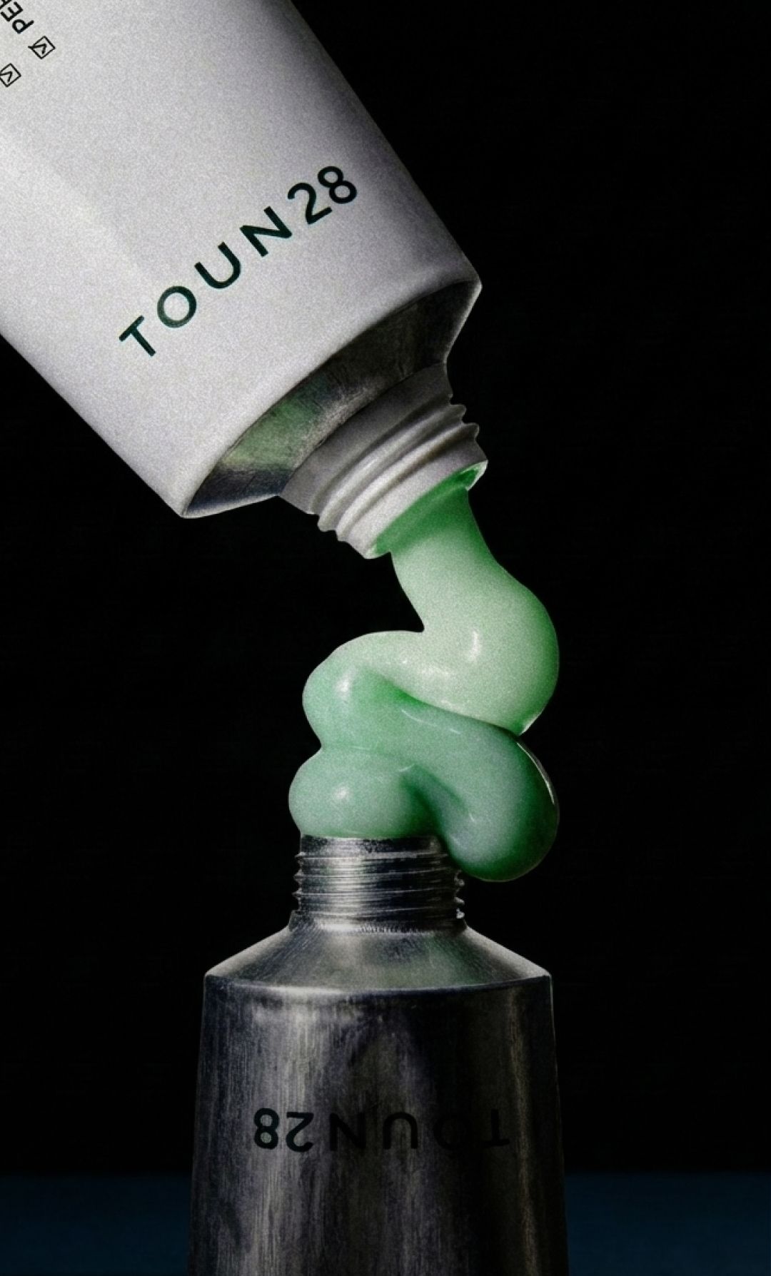 TOUN28 - Every other 28 days try fresh "Put Ons" via subscription.